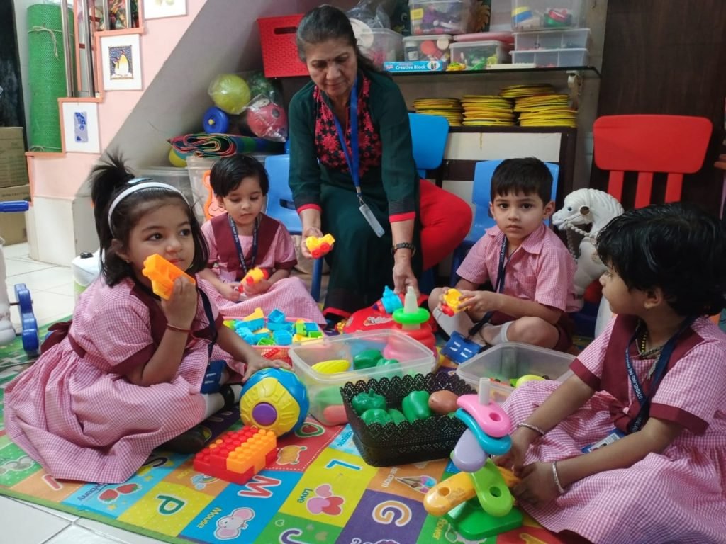 Play Group Curriculum I No.1 Root for Early Learning